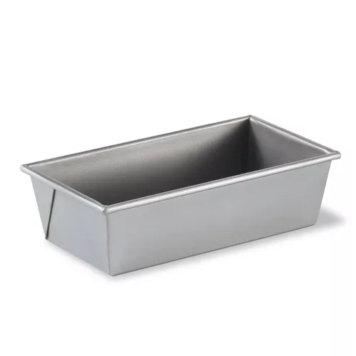Bread & Bread Loaf Pan Collection | Sur La Table